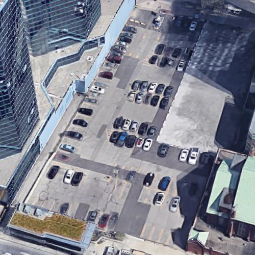 Emily's girlfriend is executed ("The Handmaid's Tale") in Hamilton ...