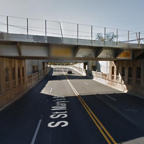 UP - St. Mary's Street Underpass in San Antonio, TX (Google Maps)