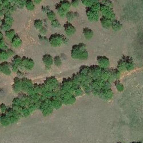 Aaron sneaks up on Jesus ("The Walking Dead") in Griffin, GA (Google Maps)