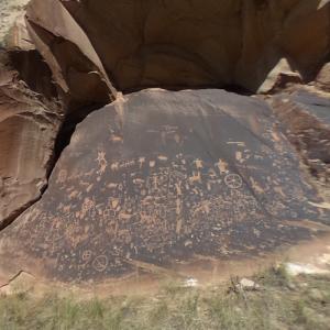 Newspaper Rock State Historic Monument in Monticello, UT - Virtual ...