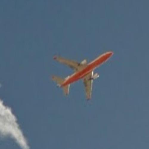 DC-10 Air Tanker (Aerial Firefighting) in Flight in Albuquerque, NM ...