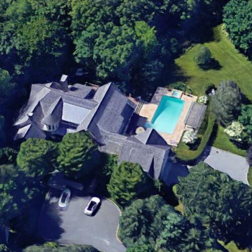 Donald Trump Jr & Kimberly Guilfoyle's House in Bridgehampton, NY ...