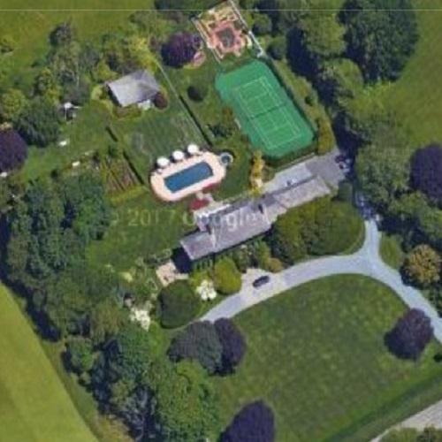 Morton L. Olshan's House in East Hampton, NY (Google Maps)