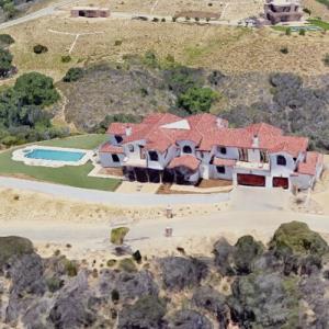 Bella Thorne's House in Topanga, CA (#2) - Virtual Globetrotting