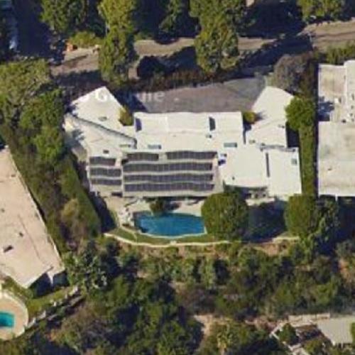 Edward Ruscha's Hosue in Beverly Hills, CA (Google Maps)