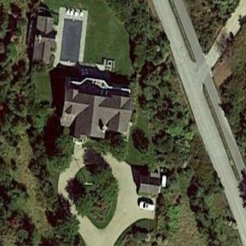 Todd Epsten and Sue McCollum's House in Nantucket, MA (Google Maps)