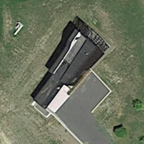 'The Sleeve House' by Adam Dayem in Ancram, NY (Google Maps)