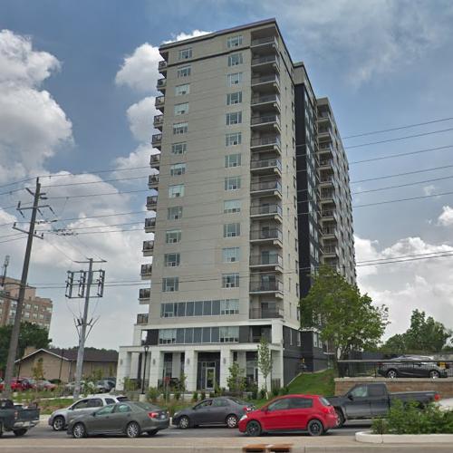 212 Davis in Newmarket, Canada (Google Maps)