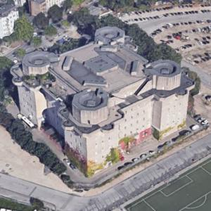 Flakturm IV in Hamburg, Germany - Virtual Globetrotting