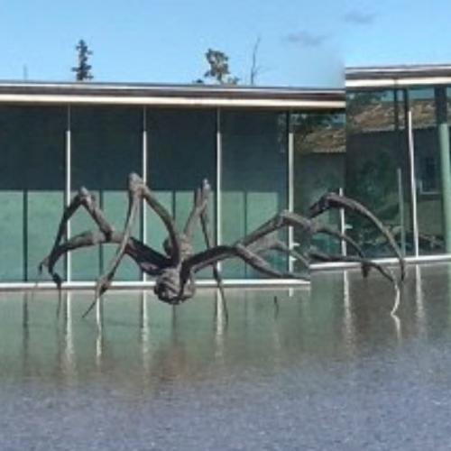 'Crouching Spider 6695' by Louise Bourgeois in Le Puy-sainte-réparade ...