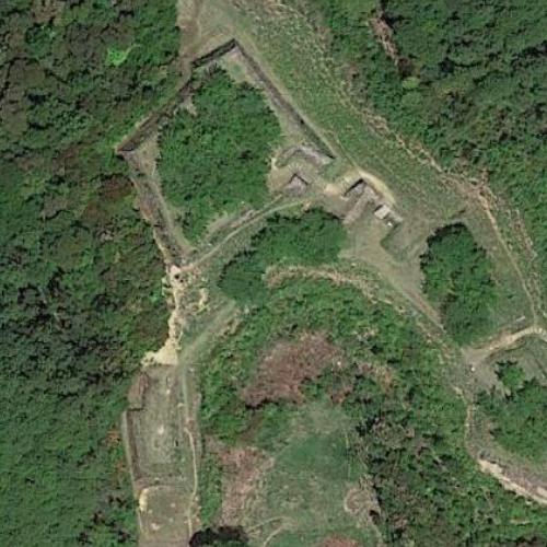 Akagi Castle Ruins in Kumano, Japan (Google Maps)