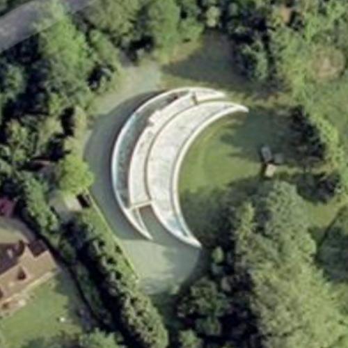 'Crescent House' by Ken Shuttleworth in Compton Bassett, United Kingdom ...