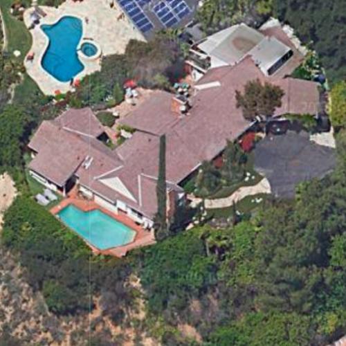 Mark Schwahn's House in Los Angeles, CA - Virtual Globetrotting