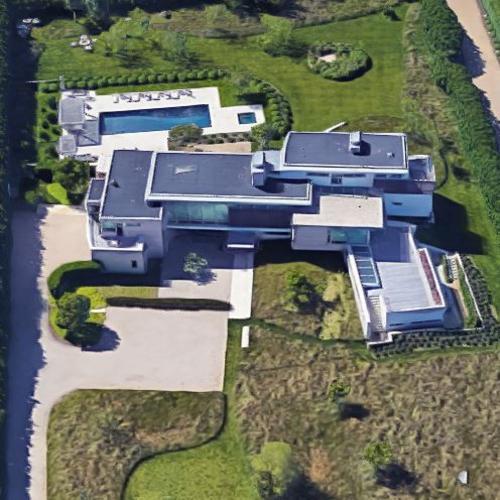 Steve Riggio's House in Sagaponack, NY (Google Maps)