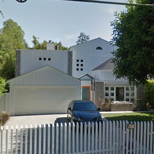 'Bernstein House' by Rebecca Binder in Los Angeles, CA (Google Maps)