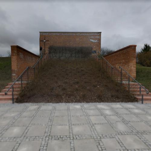 LOT Flight 007 memorial in Warsaw, Poland (Google Maps)