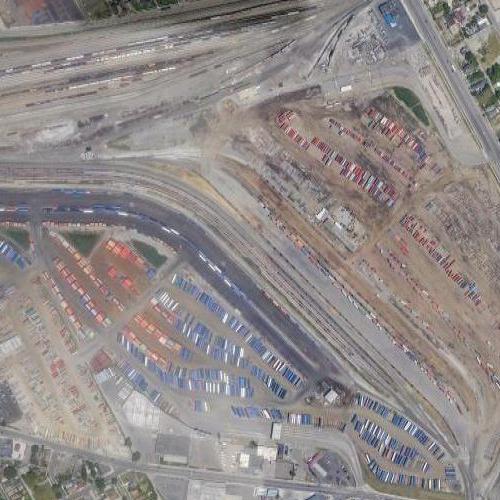 Livernois Yard - CSX/NS in Detroit, MI (Google Maps)