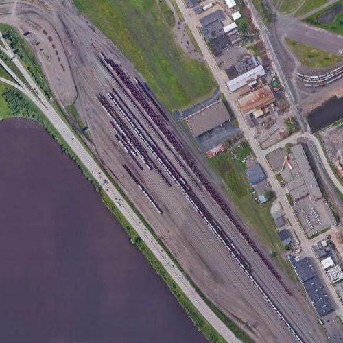 Rice's Point Yard - BNSF in Duluth, MN (Google Maps)