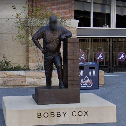 Bobby Cox statue in Vinings, GA (Google Maps)
