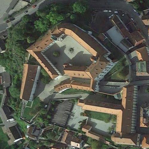 Burg Sulzbach in Sulzbach-rosenberg, Germany (Google Maps)