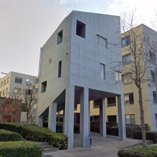 'House of Fallen Persimmon' by Steven Holl in Chiba, Japan (Google Maps)