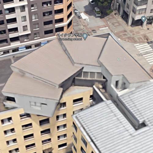 'Sunlight Reflecting House' by Steven Holl in Chiba, Japan (Google Maps)