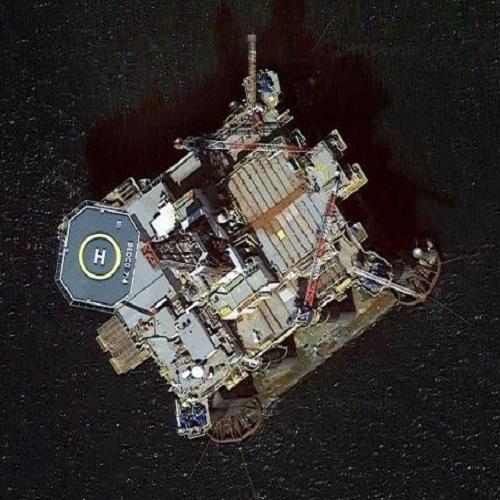 Oil rig in Buckhaven, United Kingdom (Google Maps)