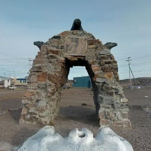 Arctic Circle arch in Naujaat, Canada - Virtual Globetrotting