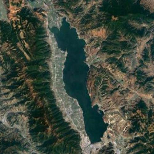 Erhai Lake in Shuanglang Village, China (Google Maps)