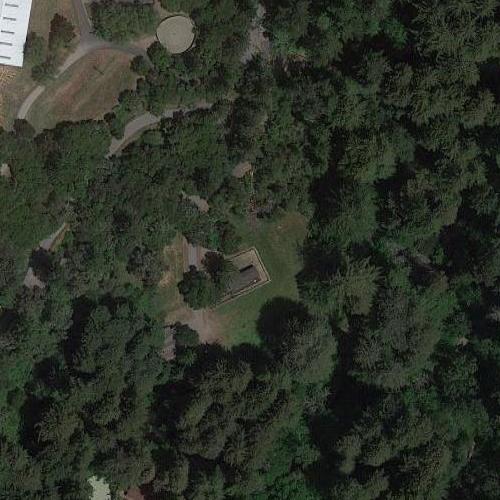 The Island Farm in Redwood City, CA (Google Maps)