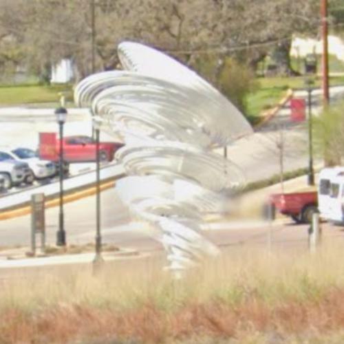 'Texas Twister' by Alice Aycock in San Marcos, TX - Virtual Globetrotting