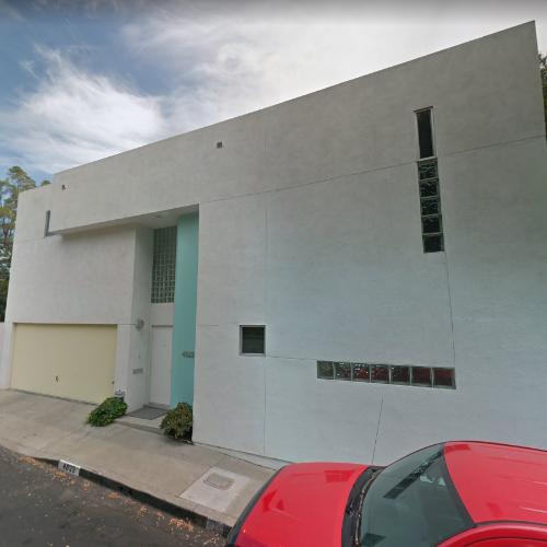 Calvin Weir-Fields' House in Los Angeles, CA - Virtual Globetrotting