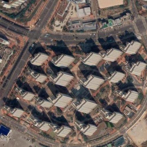 Lotte Castle Unjeong Lake in Paju, Republic of Korea (Google Maps)