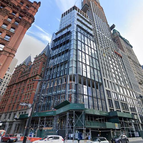 No.33 Park Row under construction in New York, NY (Google Maps)