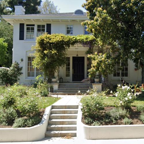 Emma Roberts' House (Former) in Los Angeles, CA (Google Maps) (#3)