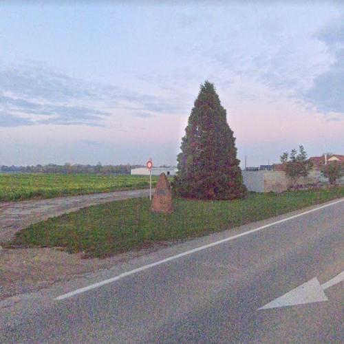 Jean Bugatti crash memorial in Duppigheim, France (Google Maps)