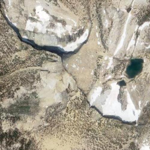 Mount Clark (California) in Yosemite National Park, CA (Google Maps)