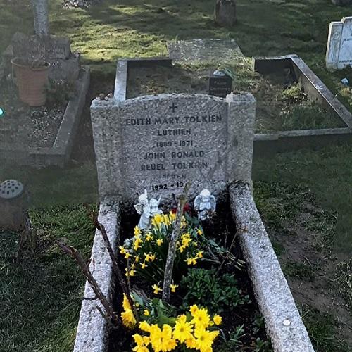 J. R. R. Tolkien grave in Wolvercoat, United Kingdom - Virtual ...