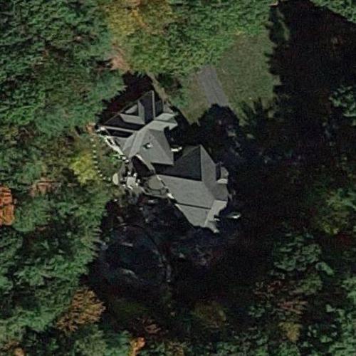 Kevin Davis' House in North Hampton, NH (Google Maps)