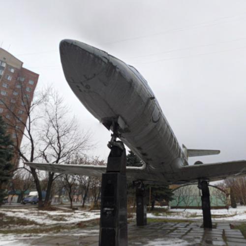 Yakovlev Yak-40 in Sloviansk, Ukraine (Google Maps)