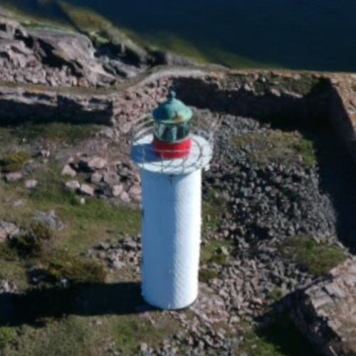Lighthouse on Gustavsvärn Island in Hanko, Finland (Google Maps)