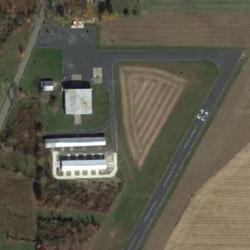 Ortner Airport (I64) in Wakeman, OH (Google Maps)