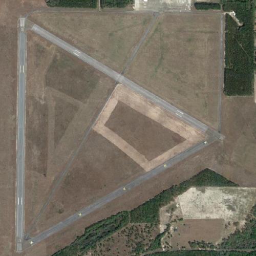 Perry-Foley Airport (40J) in Perry, FL (Google Maps)