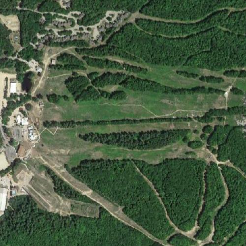 Cranmore Mountain Resort in North Conway, NH (Google Maps)
