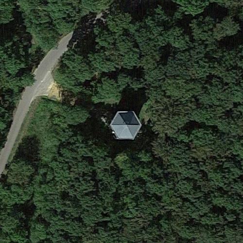 Reimberg water tower in Reimberg, Luxembourg - Virtual Globetrotting