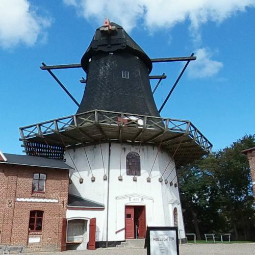 Højer windmill (without blades) in Højer, Denmark - Virtual Globetrotting