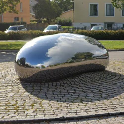 Silver blob in Tibro, Sweden (Google Maps)