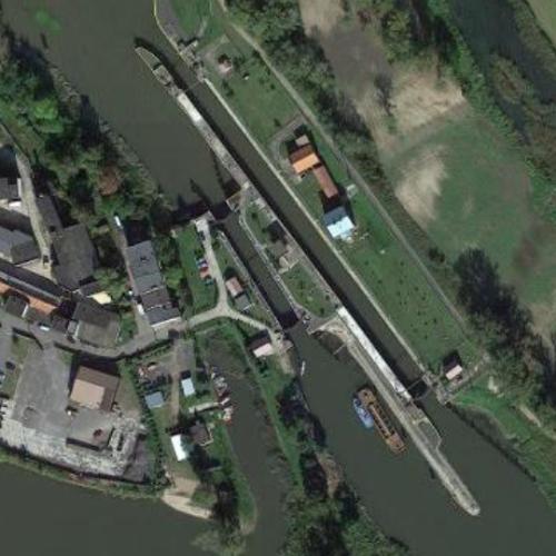 Brzeg lock in Brzeg, Poland (Google Maps)