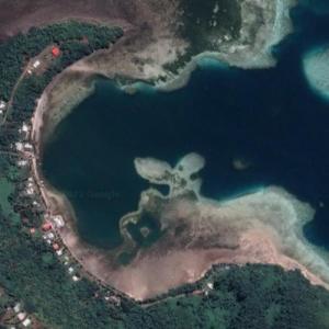 Gahi Bay in Gahi, Wallis and Futuna - Virtual Globetrotting