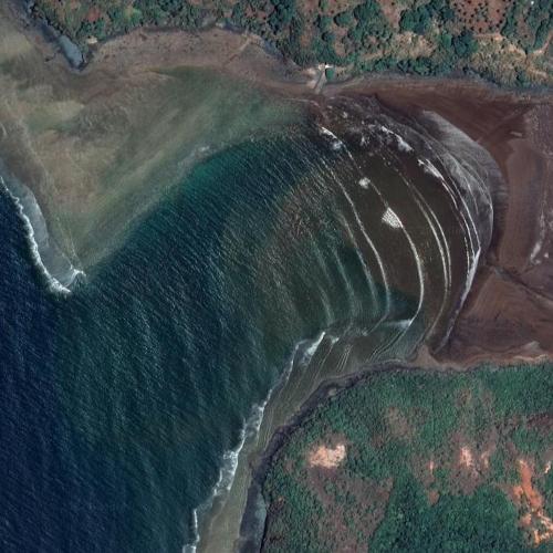 Tsingoni Bay in Tsingoni, Mayotte - Virtual Globetrotting